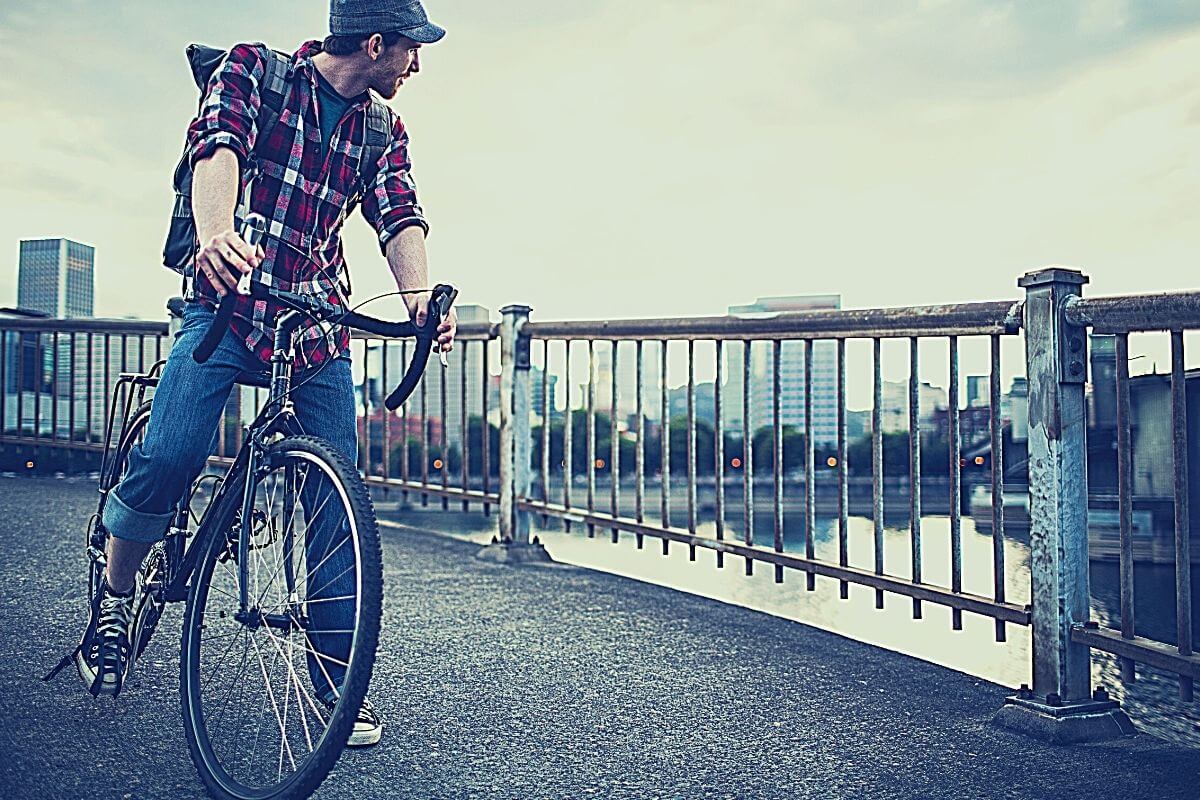 Are Road Bikes Good for Commuting to Work? [PROS & CONS]