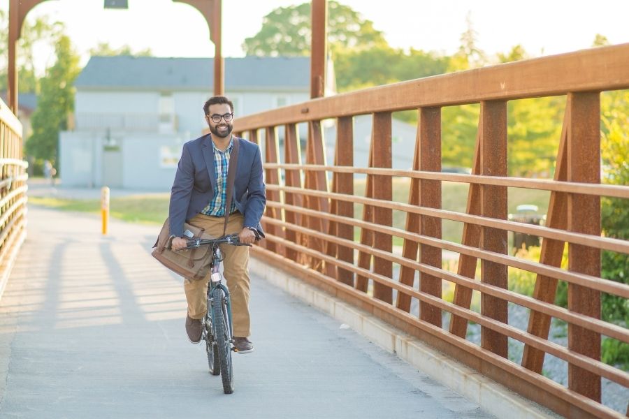 21 Bike to Work Benefits - Bike Commuting to Work [GAINS]