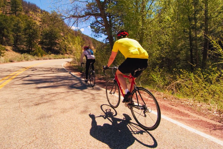 How To Climb Steep Hills On A Bike - Tips for Beginners to Pros