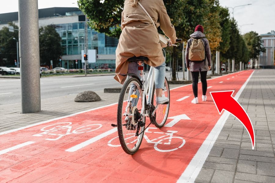 10 Things Pedestrians Do That Drive Cyclists Crazy - BikePush